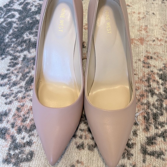 Nine West Shoes Nine West Nude Pumps Poshmark